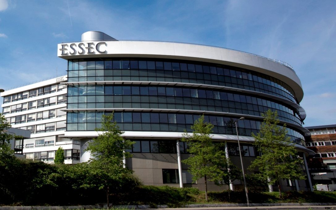 ESSEC MiM | ESSEC MiM Program | LilacBuds